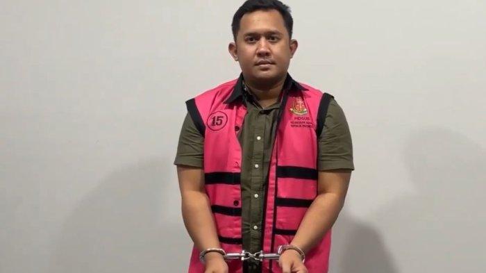 M Adhiya Muzakki Bos Buzzer Ditangkap, Terima Rp 864,5 Juta untuk Rintangi Penanganan Kasus ...