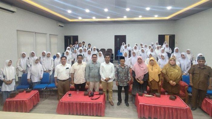 Kampus FAH UIN Ar-Raniry Terima Kunjungan 79 Siswa SMA Darul Imarah - Serambinews.com