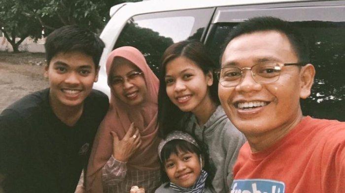 Hadiri Pemakaman Nenek, Pebulu Tangkis Syabda Perkasa Meninggal, Begini ...