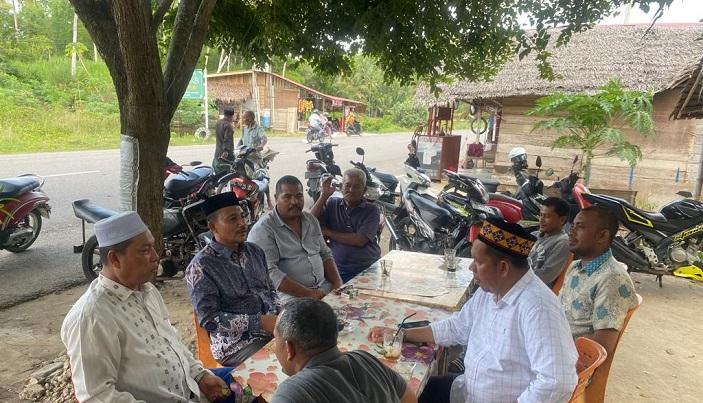 Haji Uma Beri Wejangan Kepada Bintang Film Eumpang Breuh Terpilih Jadi ...