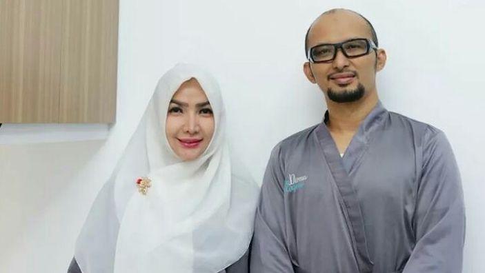 Masih Proses Cerai Andre Irawan Klaim Roro Fitria Masih Tahan Surat ...