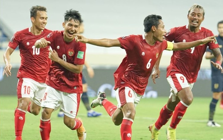 Para Pemain Arema FC Heboh dengan Sepatu Baru yang Dipakai Evan Dimas ...