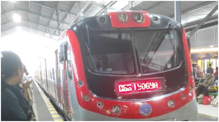 Jadwal KRL Jogja - Solo untuk 20 - 21 Agustus 2025: Terakhir Pukul 22.35 WIB - Tribunambon.com