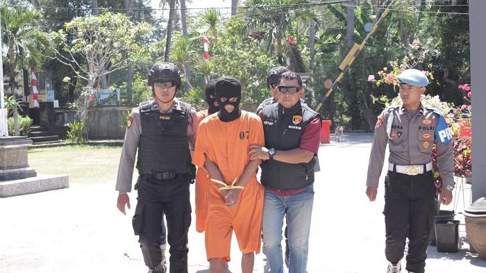 Maling Spesialis Villa di Nusa Penida Ditangkap, Sasar Barang Milik WNA - Tribun-bali.com
