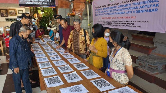 60 Karya Anak Panti Asuhan Dharma Jati II Dipamerkan, Angkat Ornamen ...