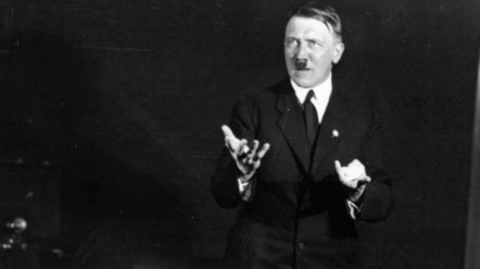 Foto-foto Adolf Hitler dengan Gadis Kecil Kesayangannya Yang Tewas ...