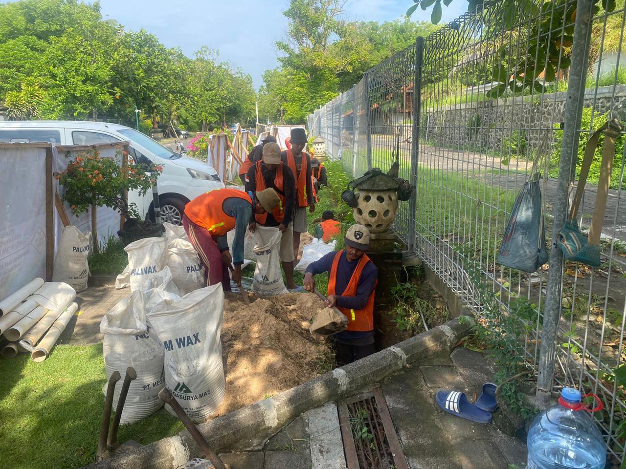 Konstruksi Jaringan Distribusi Pipa Gas Alam di Kawasan The Nusa Dua ...