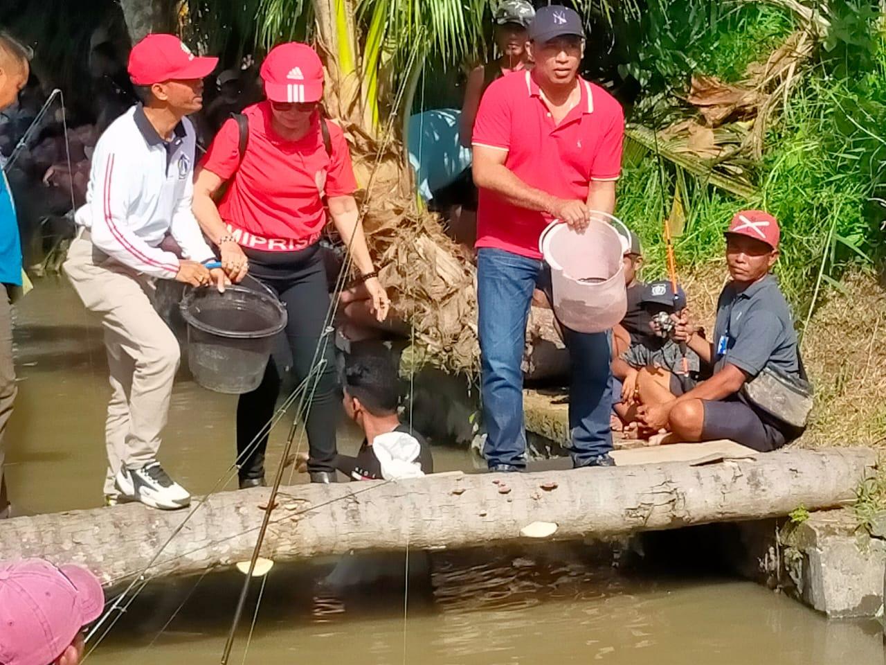 Sosialisasikan Cinta Irigasi Bersih, Kelompok Tani Sari Buana Mertha ...