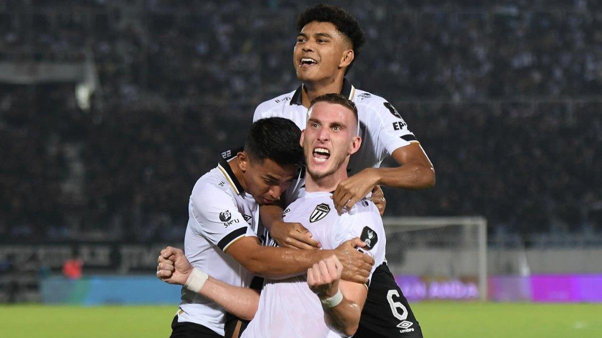 Rumor Bursa Transfer Persija Jakarta, Thomas Doll Punya Opsi Baru Ubah ...