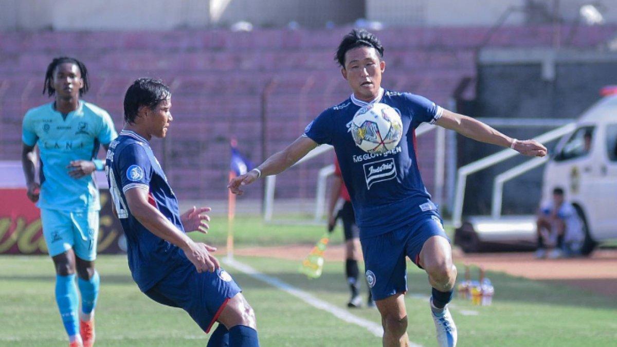 Update Bursa Transfer Liga 1: Yukiya Sugita Menuju Arema FC, Rensi Yamaguchi Dilepas Singo Edan ...