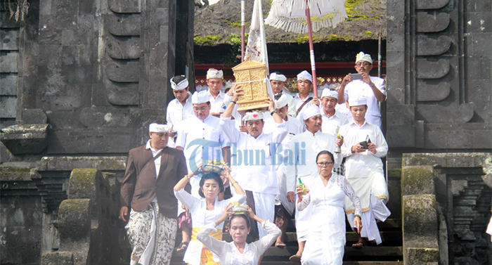 Puncak Aci Pengenteg Jagat Pura Gelap Besakih, 1 Agustus 2023, Dipuput ...