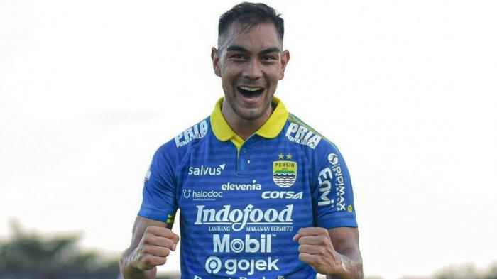 Kabar Liga 1 dan Piala Menpora 2021: Omid Nazari Mundur dari Persib ...