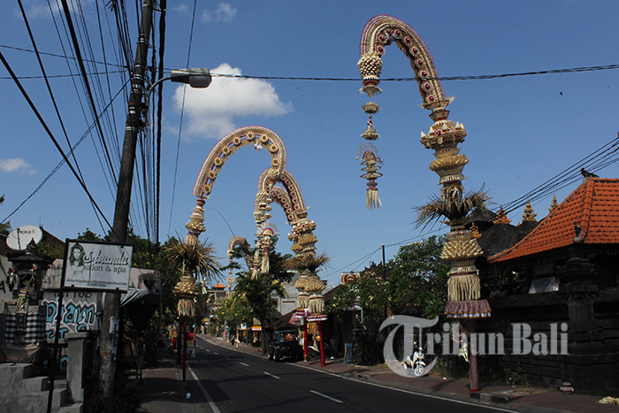 Buda Kliwon Pahang Sebagai Rangkaian Terakhir Hari Raya Galungan ...