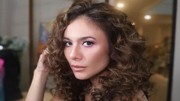 Lawan Main Wulan Guritno di Series Open BO, Berperan sebagai Penulis ...