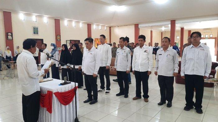 Abdul Fatah Lantik Bong Ming Ming Sebagai Ketua PMI Bangka Barat ...