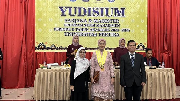 Universitas Pertiba Gelar Yudisium, 110 Lulusan Sandang Sarjana dan ...