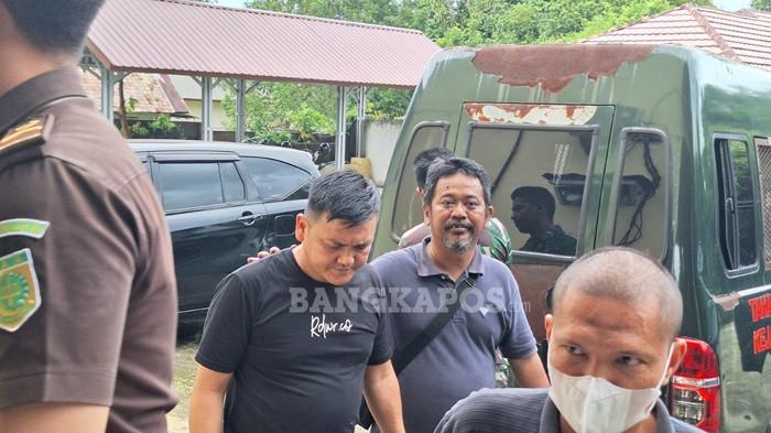 Kejari Pangkalpinang Eksekusi Dua Terpidana Korupsi Lahan PT NKI ...