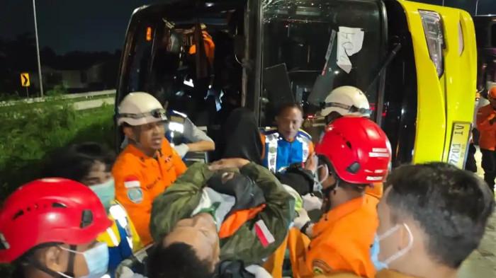 Kondisi Sopir Bus Setelah Kecelakaan Maut di Tol Krapyak Semarang, 16 ...