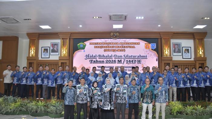 Pemandangan Unik di Halal Bihalal IKK Bupati, Wabup, dan Sekda HSS ...