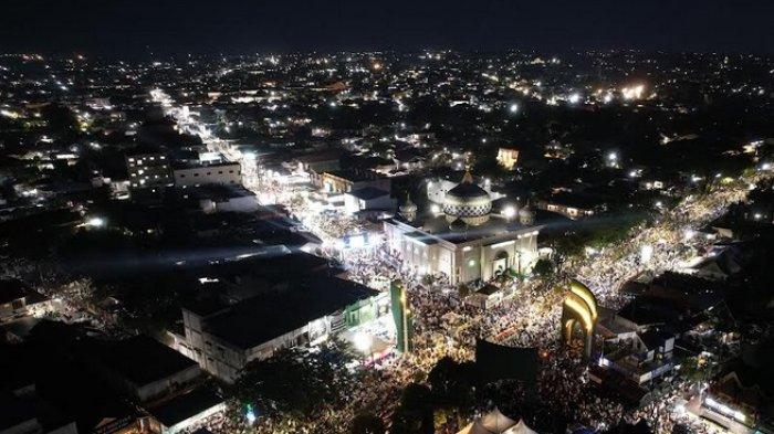 Fakta Jelang Haul ke-20 Guru Sekumpul 2025: Jadwal, Persiapan hingga ...