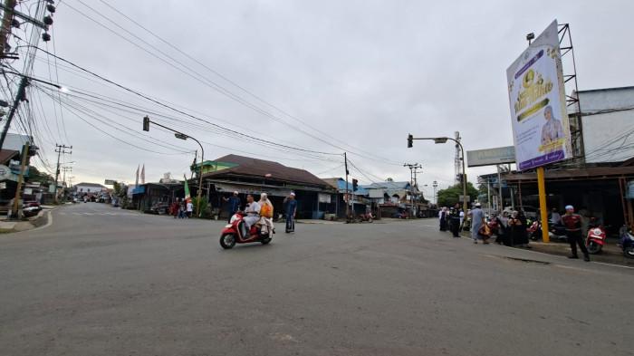 Suasana Salat Idul Adha di Masjid Riyadus Sholihin Amuntai HSU, Jemaah ...