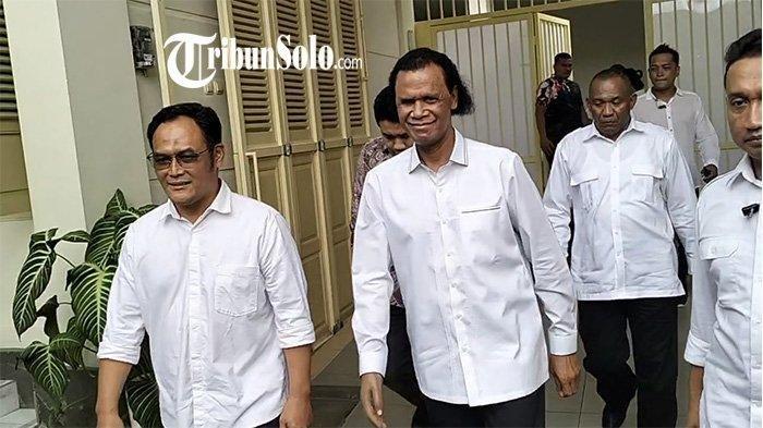 Hercules Minta Maaf Sebut Sutiyoso Bau Tanah, Kini Nyatakan Tak Takut Jenderal Gatot Nurmantyo ...