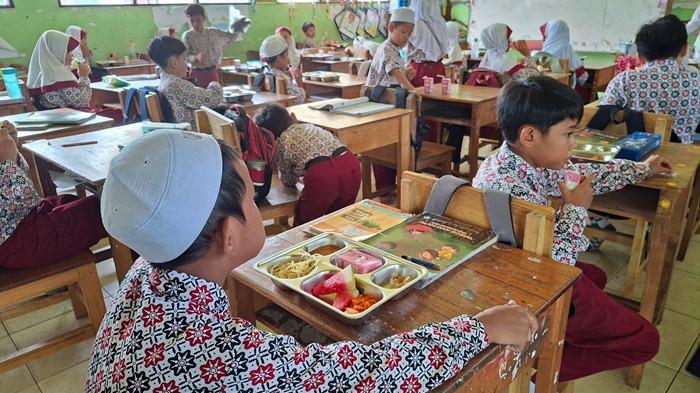 Ortu dari Kalangan Mampu, Ini Alasan Kuat Wali Murid SDIT Al Izzah ...