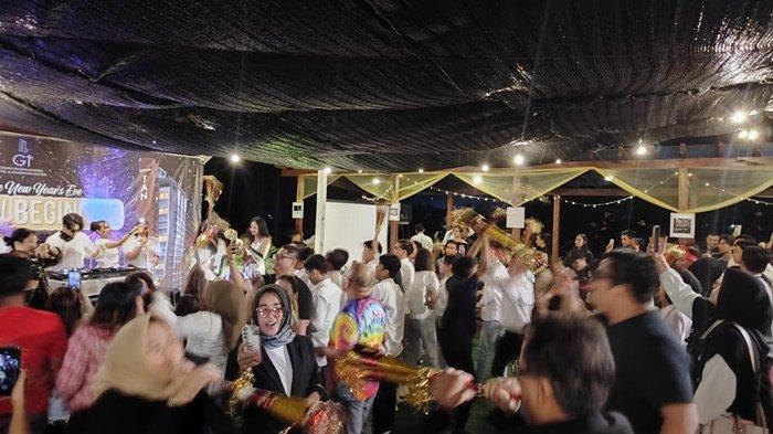 Grand Tan Banjarmasin Pecahkan Suasana, Ratusan Tamu Meriahkan Malam ...