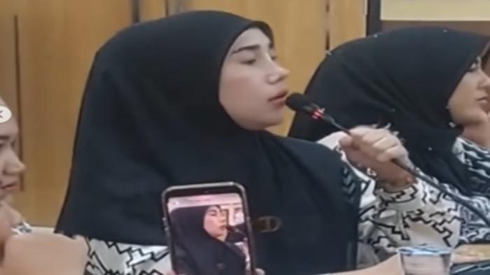 Ngaku Punya Mobil Pajero, Wali Murid SDIT Al Izzah Serang Ini Terang ...