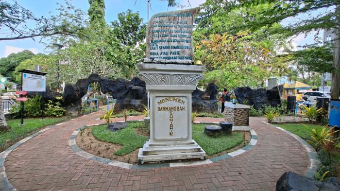 Wisata Kalsel - Mengenang Sosok Darmansyah Zauhidie, Dibalik Keindahan ...