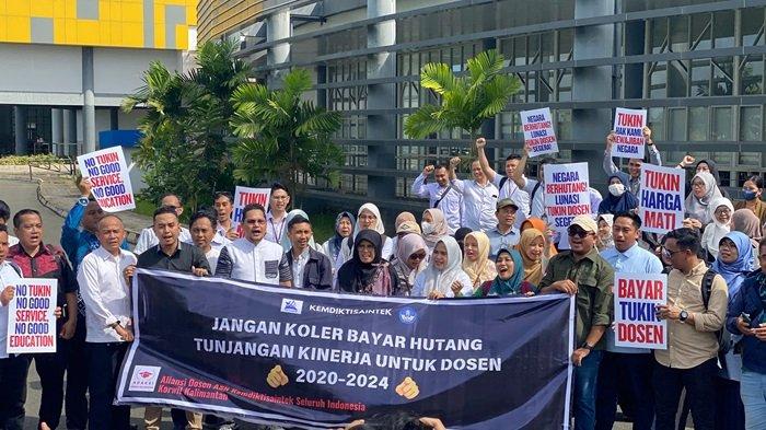 Wakil Rektor ULM Dukung Tuntutan Dosen ASN soal Tukin - Banjarmasinpost ...