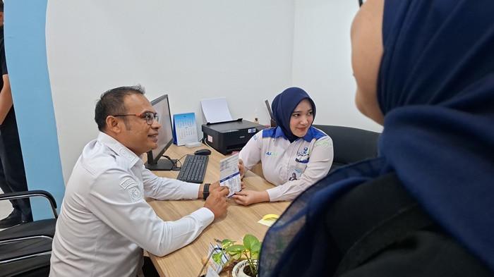 Perluas dan Permudah Pelayanan, Wabup Syairi Resmikan KCP Bank Kalsel ...