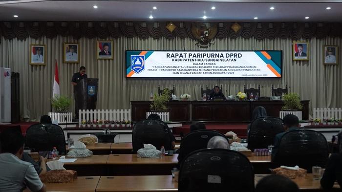 Hadiri Ranperda Perubahan APBD HSS 2025, Bupati Sampaikan Soal Ini di Paripurna DPRD ...