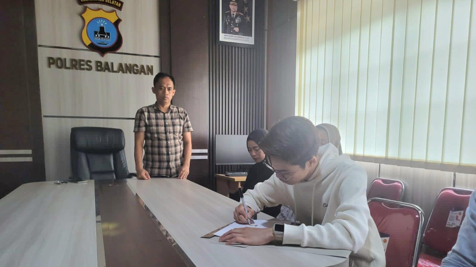 Unggah Video Berbau Sara, Selebgram di Balangan Ini Berurusan dengan ...