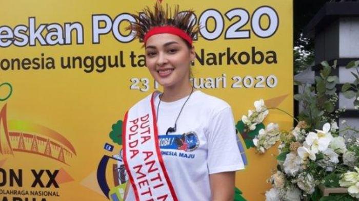 Mainkan Peran Utama di Film Horor 'Lampir', Jolene Marie Antusias ...