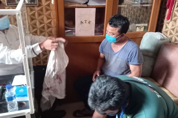 Sosok Epi Hanapi, Sopir Taksi yang Kebal Ditembak Begal dan Ajak Duel Pelaku Pakai Tangan Kosong ...