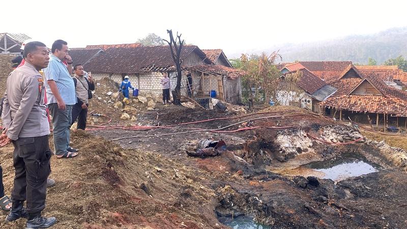 Penampakan Bekas Kebakaran Sumur Minyak Gendono Blora, Bupati Arief Kaji Opsi Relokasi Warga ...
