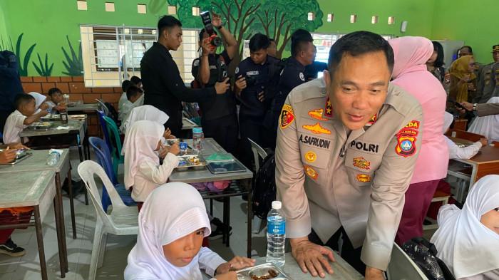 Sebulan Tiga Kasus MBG di Batam: Makanan Basi, Nasi Ber-ulat dan Muncul ...