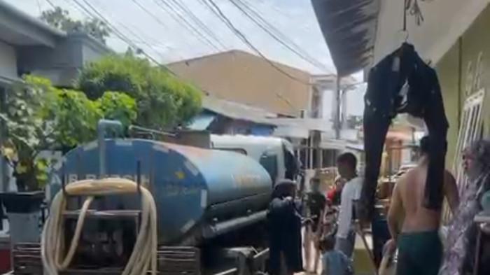 Daftar 7 Berita Populer Hari Ini, Kapal Elsa Regent Terbakar di ASL ...