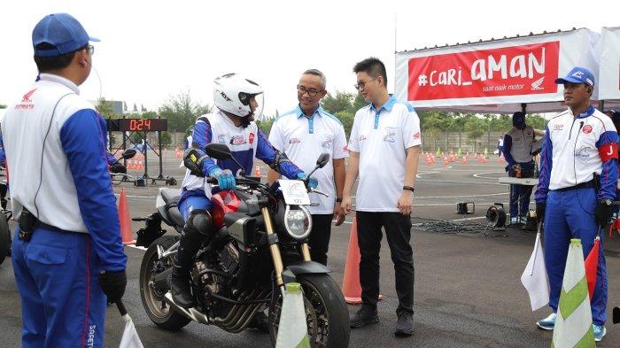 Bangga! Instruktur Safety Riding Capella Honda Sabet Juara 3 Nasional ...