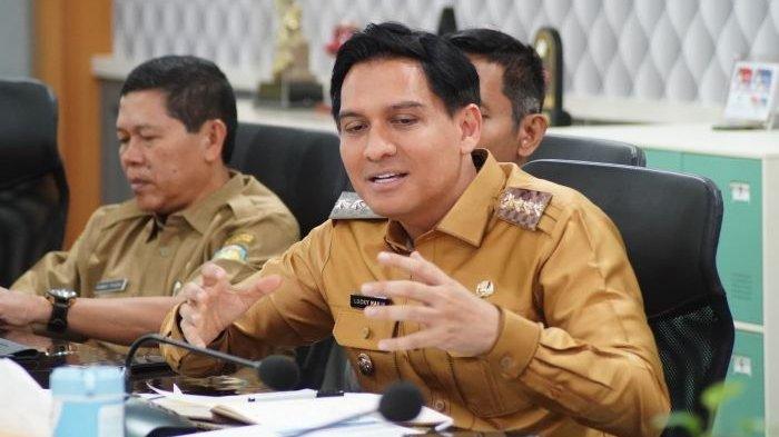 Gara-gara Nyelonong Liburan ke Jepang, Dedi Mulyadi Sindir Bupati Indramayu, Lucky Hakim ...