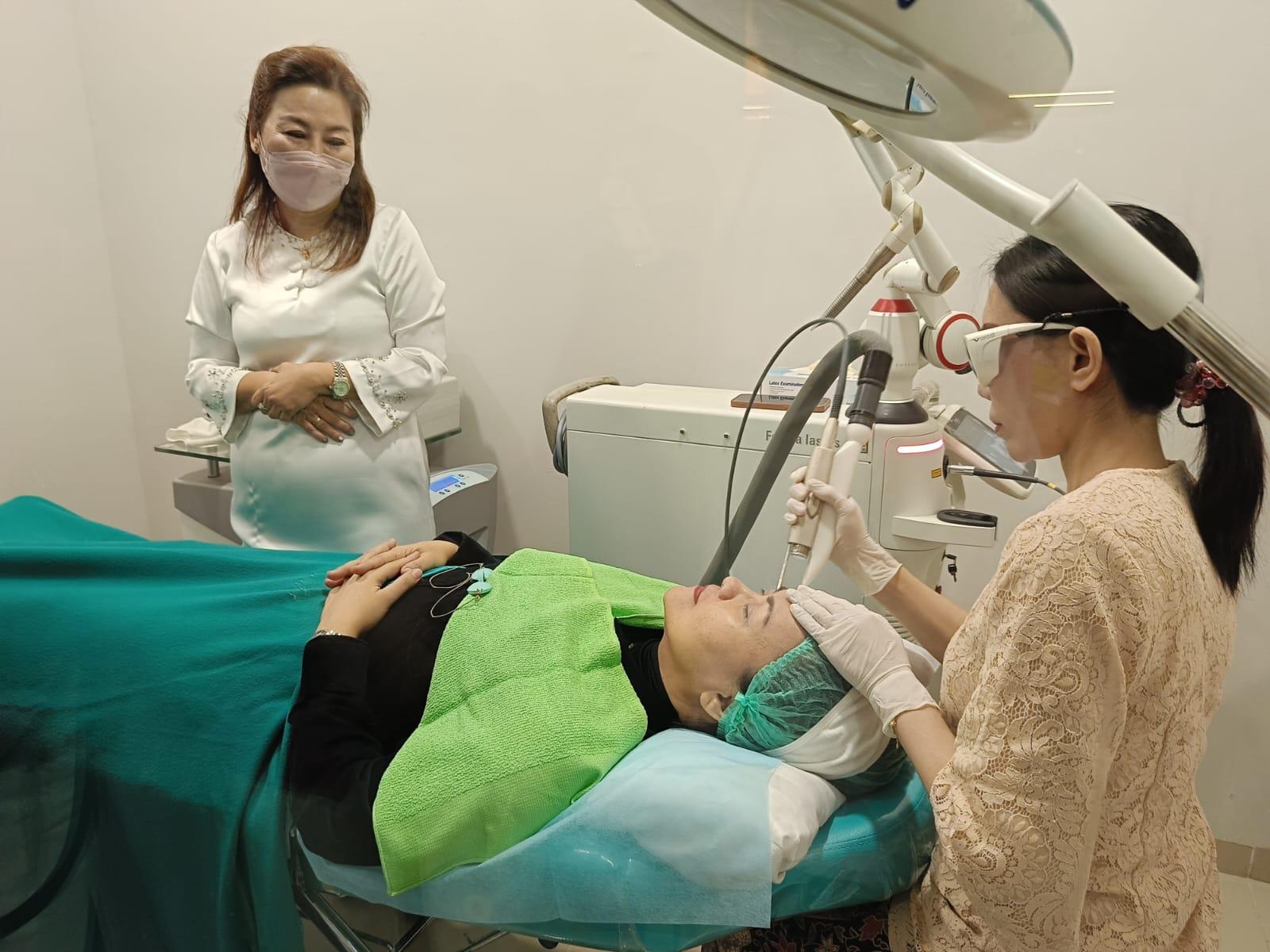 Aesthetic Center Awal Bros Batam Promo Paket Perawatan Kecantikan ...