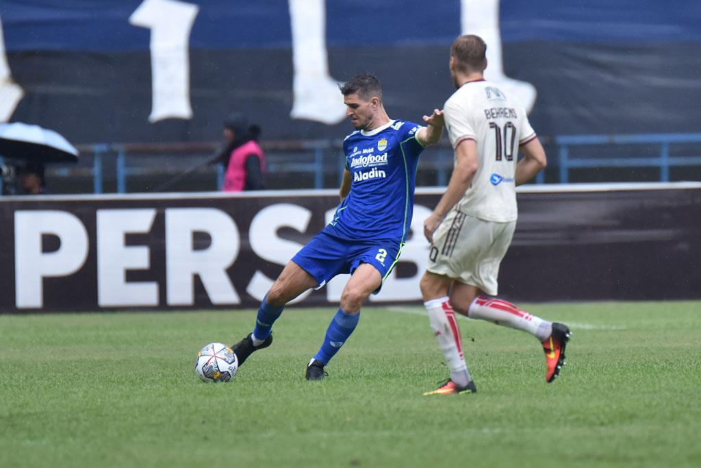 Live Streaming Persib Bandung vs Persikabo 1973, Nick Kuipers Inginkan ...