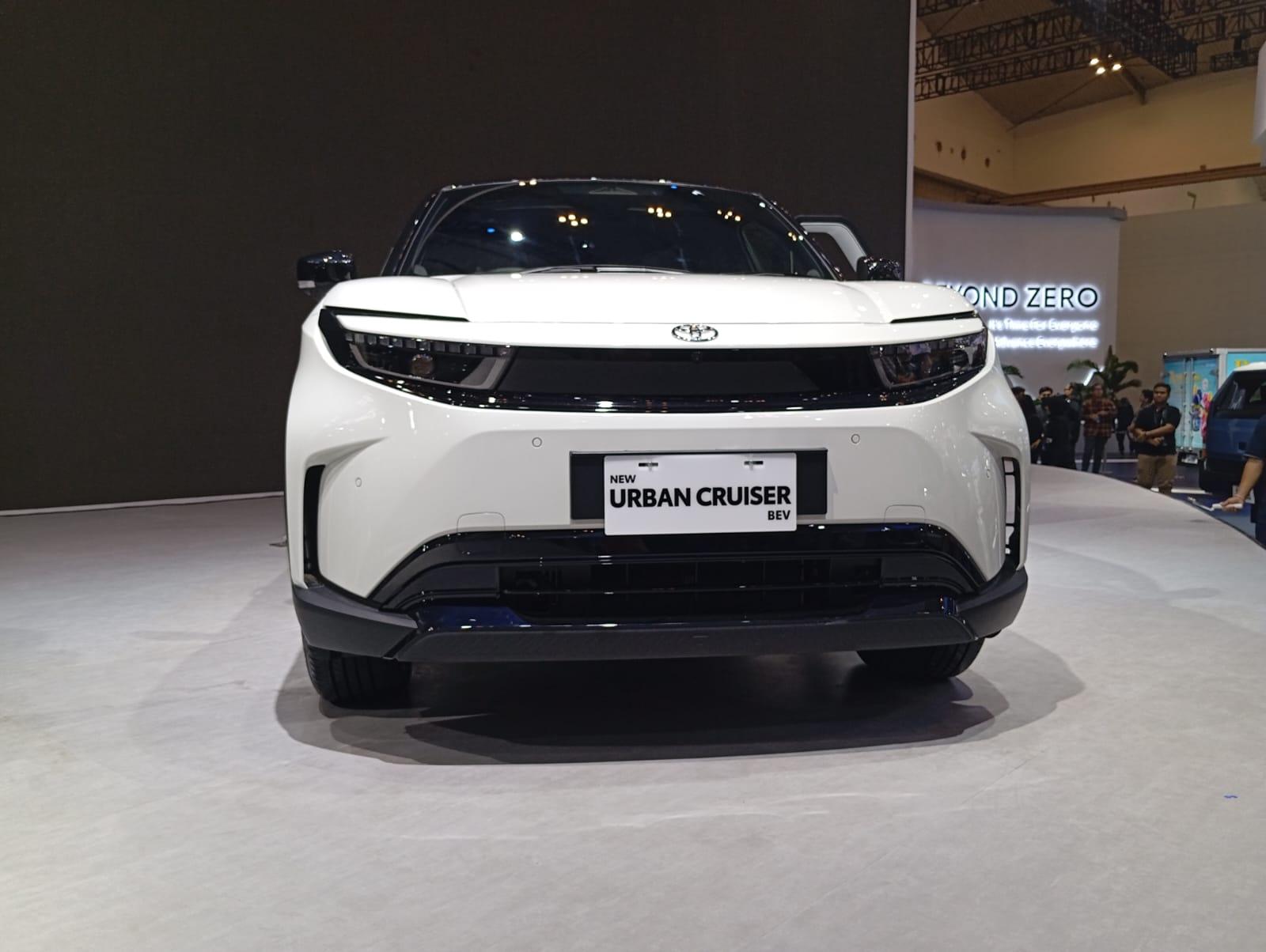 Gesit dan Tangguh, Toyota Pamerkan Urban Cruiser BEV di GIIAS 2025 ...