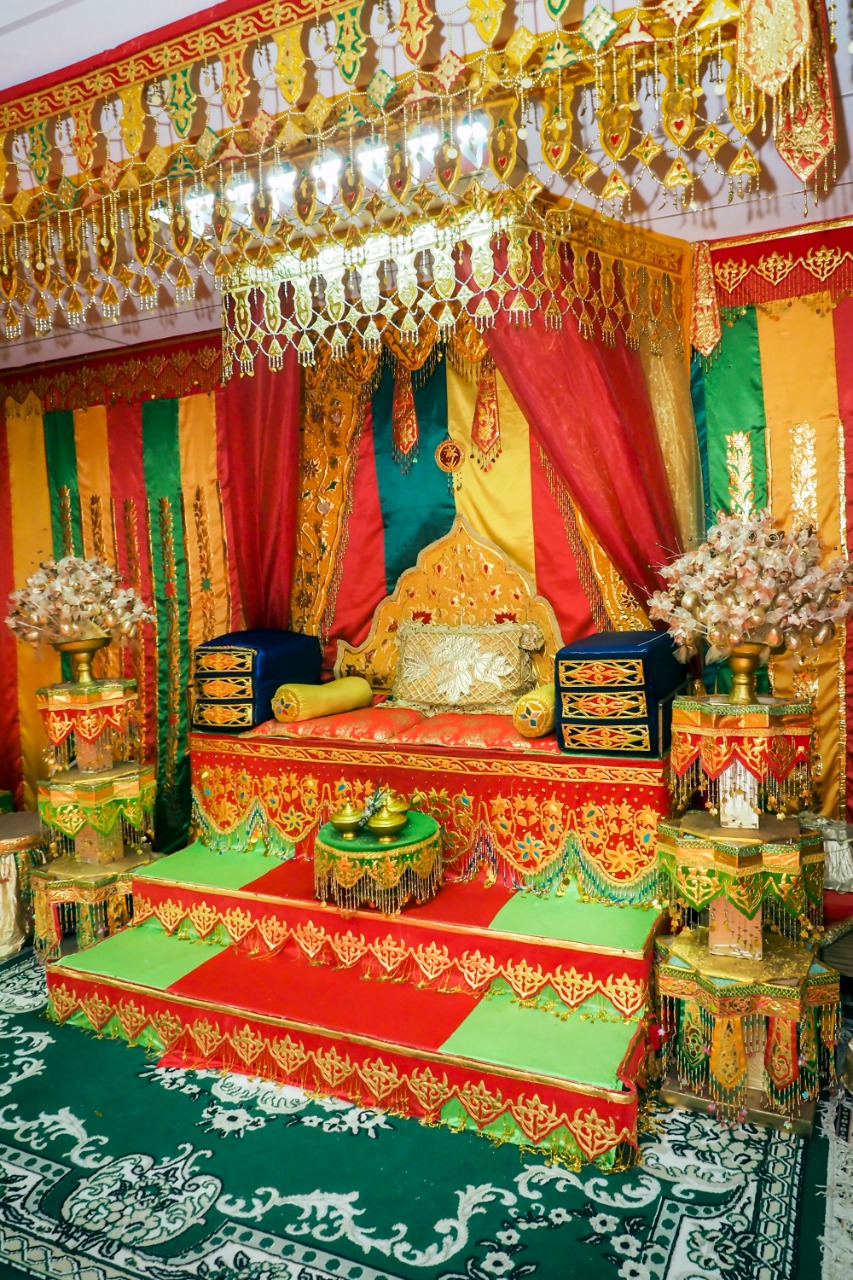Identik dengan 3 Warna Cerah, Mengenal Pernikahan Adat Melayu di Kepri ...