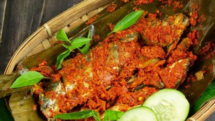 Resep Ikan Pais Makanan Khas Bengkulu Cocok Buat Menu Berbuka Puasa ...