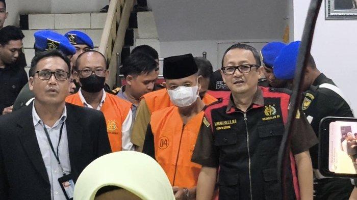 Breaking News: Kejati Tetapkan Eks Sekwan & 4 Staf DPRD Bengkulu Tersangka Korupsi Perjalanan ...