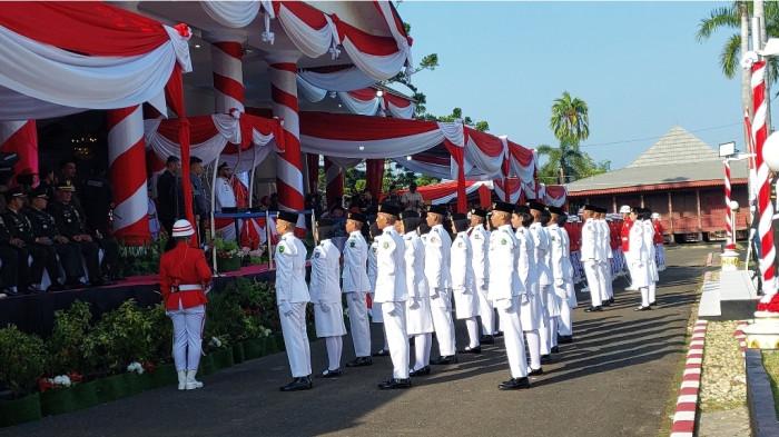 Semangat Nasionalisme di Balai Raya Semarak Bengkulu: Pengibaran Merah ...