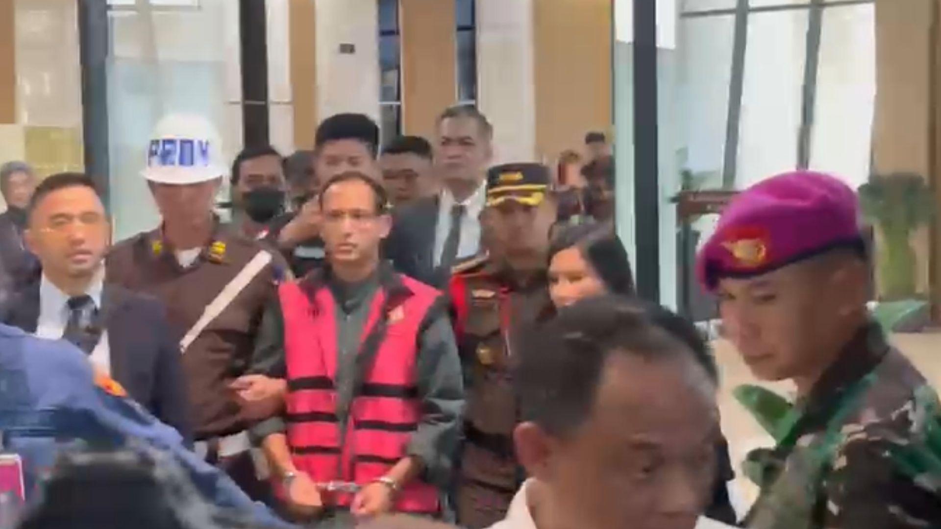 Detik-detik Nadiem Makarim 'Ucap Sumpah' Usai Resmi Tersangka dan Pakai ...