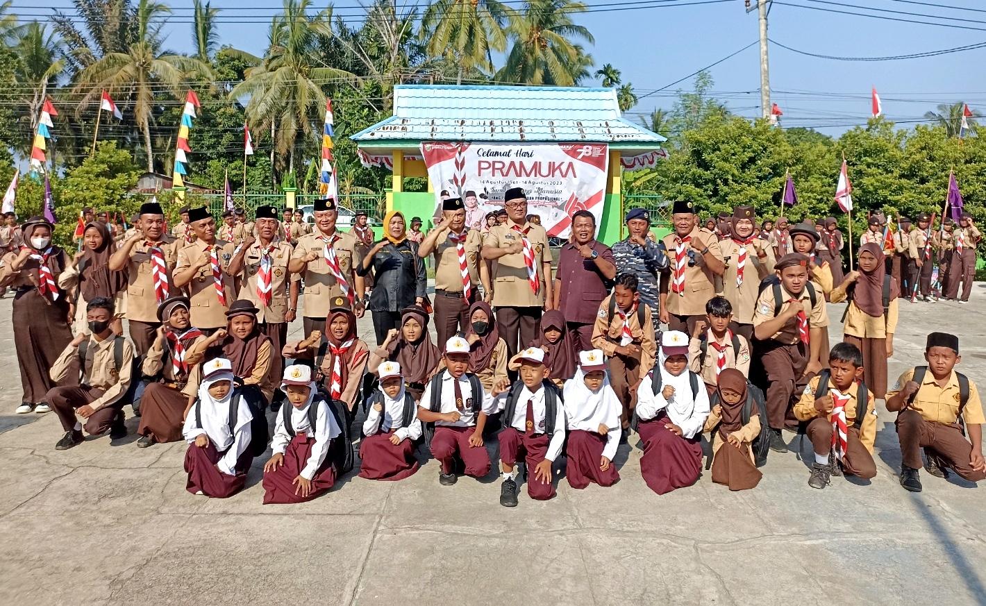 Program Seragam Sekolah Gratis di Bengkulu Tengah Berlanjut, Dikbud Data Penerima ...